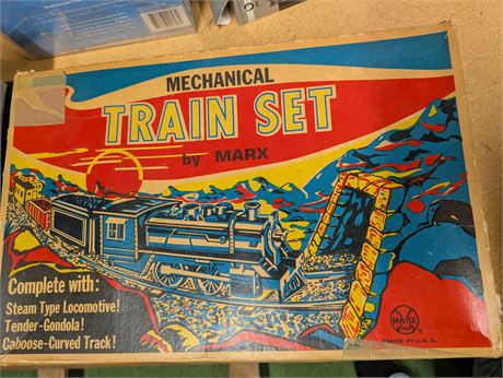 Great Finds Online Auctions - Vintage Marx Mechanical Train Set Wind-Up ...