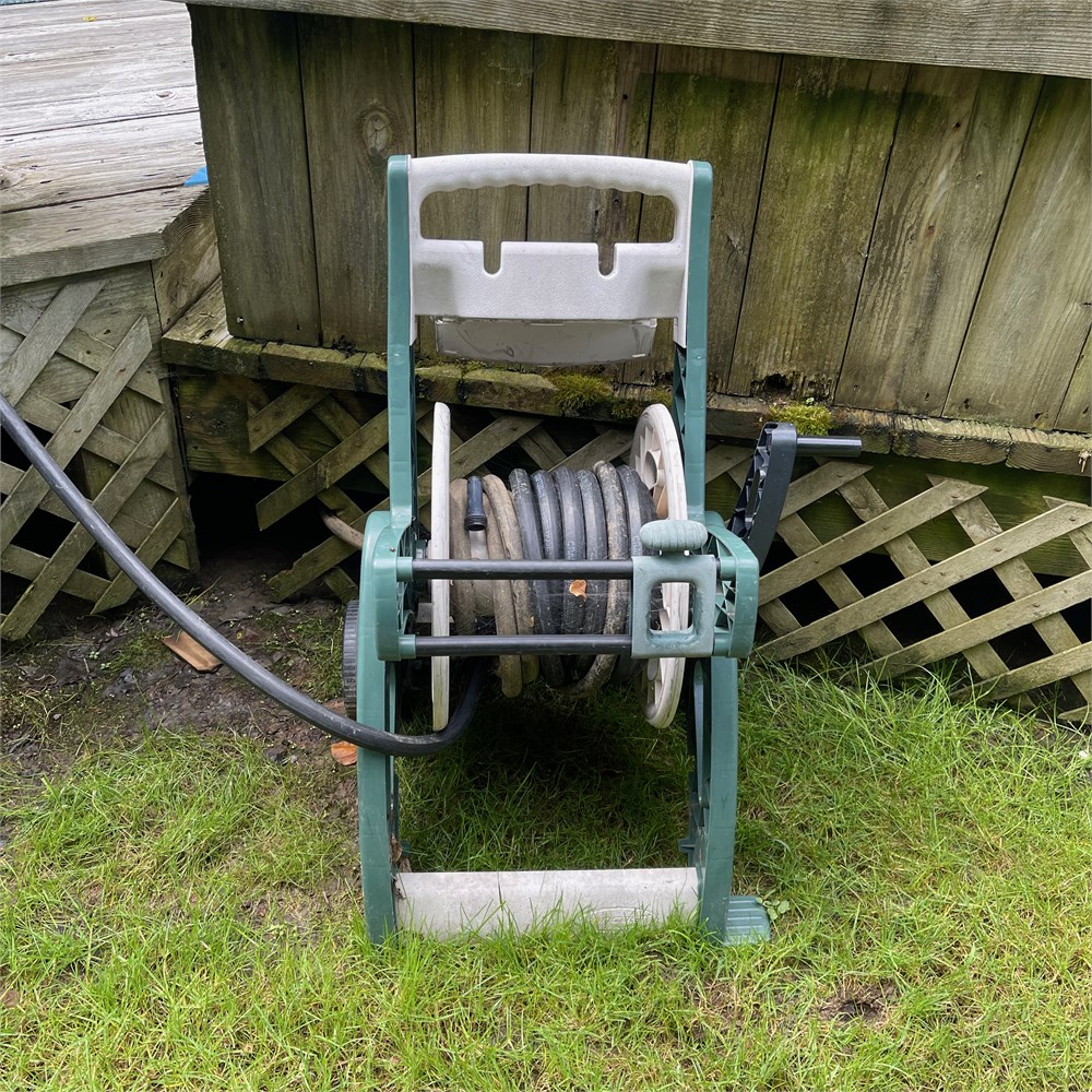 Great Finds Online Auctions - Lawn and Garden Hose Dispenser