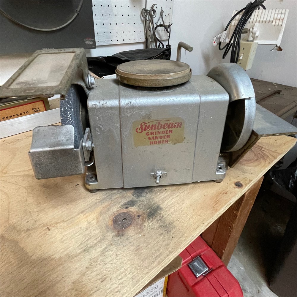 Great Finds Online Auctions - Sunbeam Grinder Sander Honer