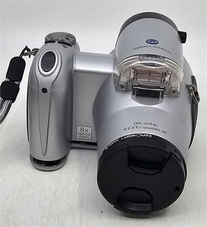 Great Finds Online Auctions - Konica Minolta DiMAGE Z10 Digital Camera