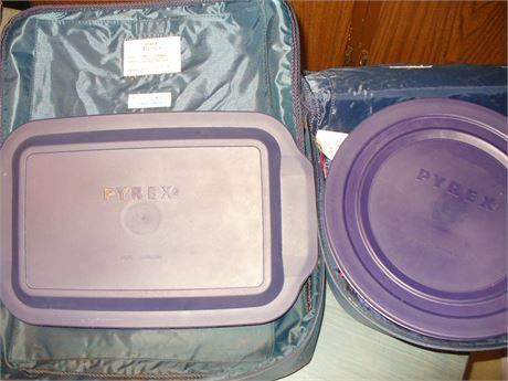 Great Finds Online Auctions - Pyrex Lot