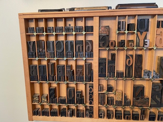 Great Finds Online Auctions - Vintage Wooden Printer’s Drawer/Type Case ...