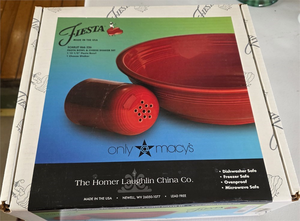 Great Finds Online Auctions - Fiesta Pasta Bowl and Cheese Shaker
