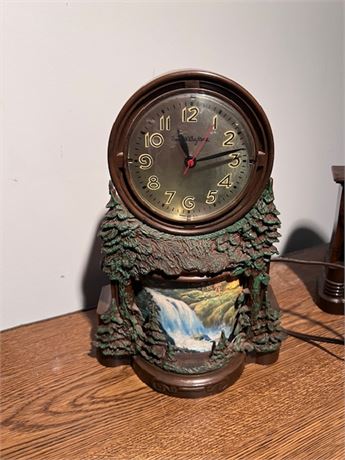 Great Finds Online Auctions - Mastercrafters Waterfall Clock