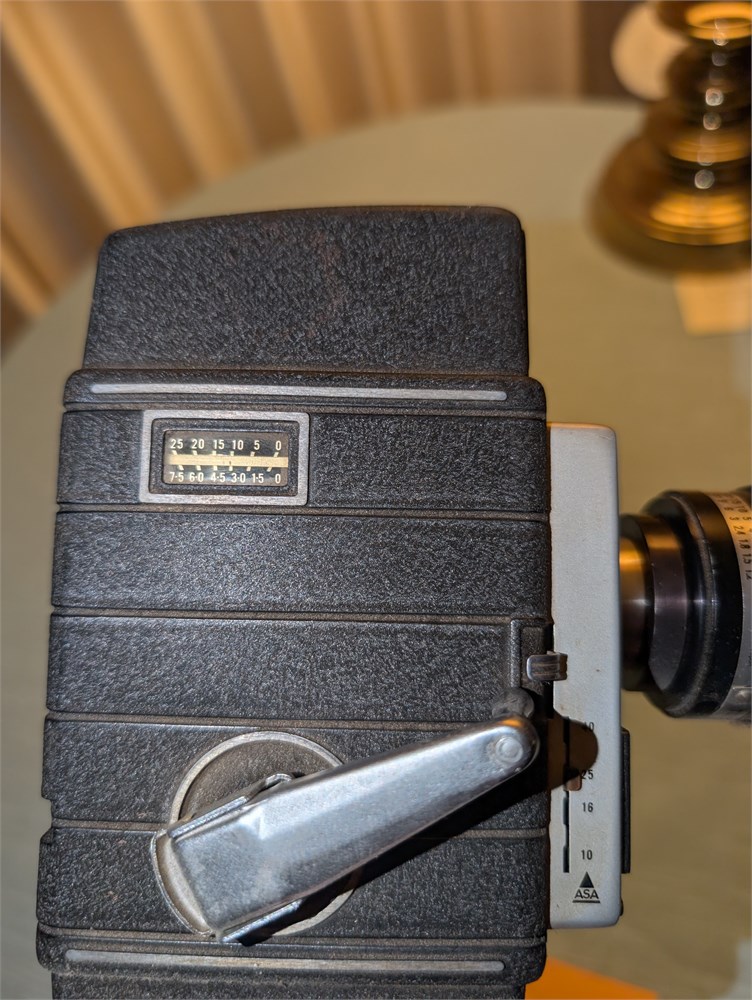Great Finds Online Auctions - Vintage Bell & Howell 8mm movie camera