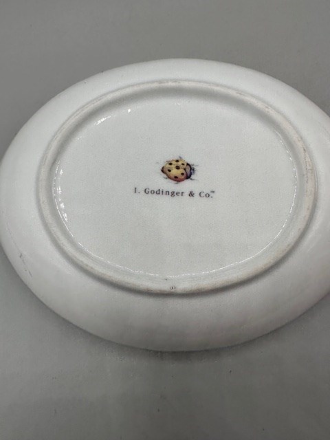 Great Finds Online Auctions - I Godinger & Co Primavera-pattern Handled ...
