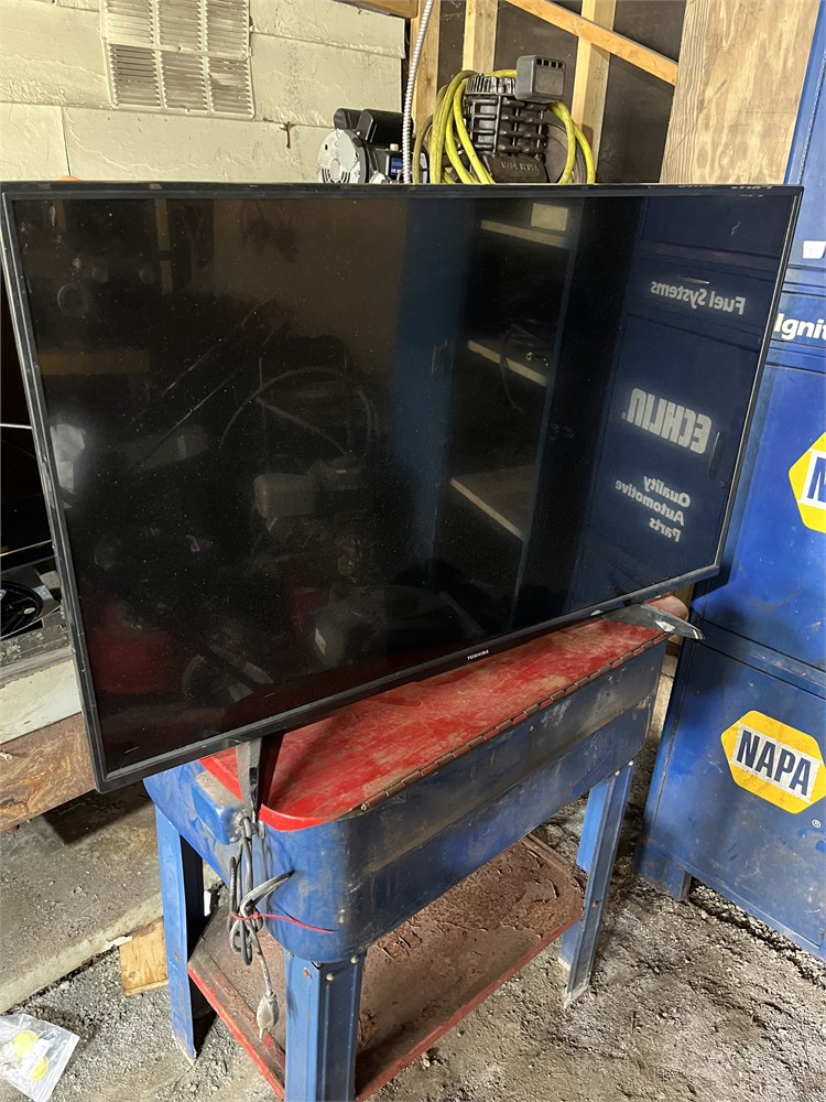 Great Finds Online Auctions - Toshiba 43”LED 4k UHD Smart Fire TV