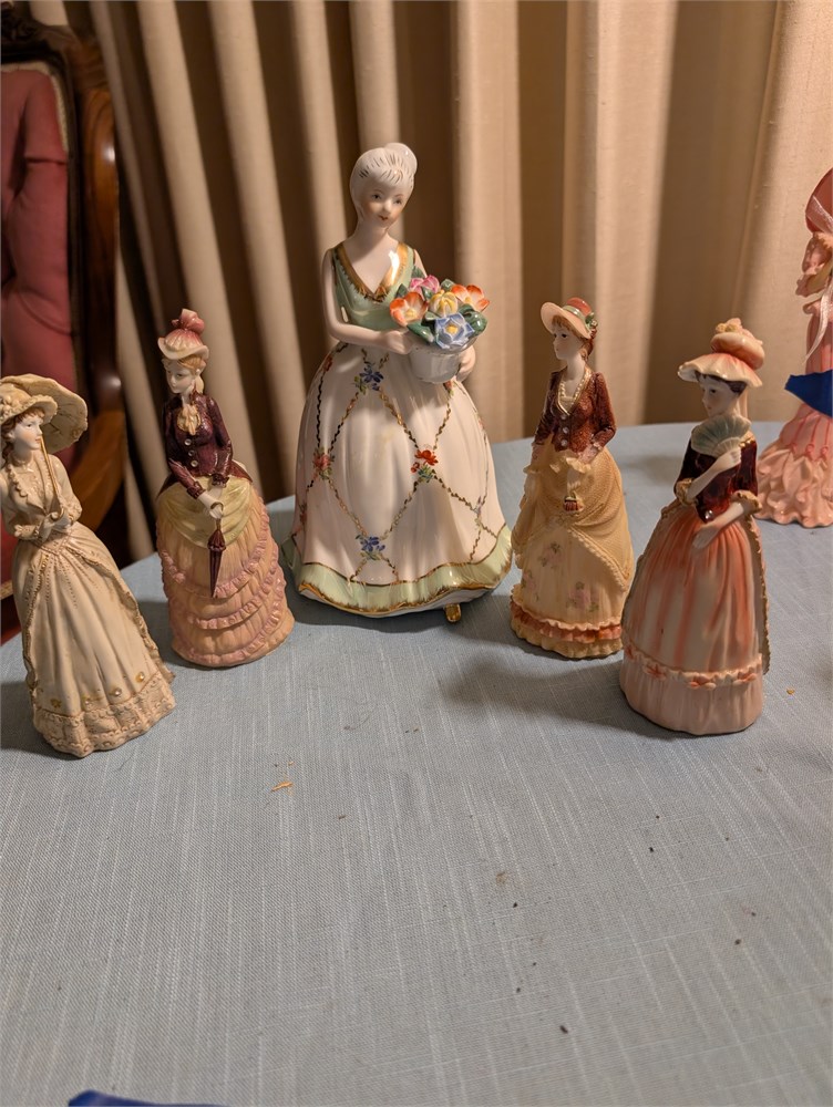 Great Finds Online Auctions - 4 Polystone Victorian lady figurines