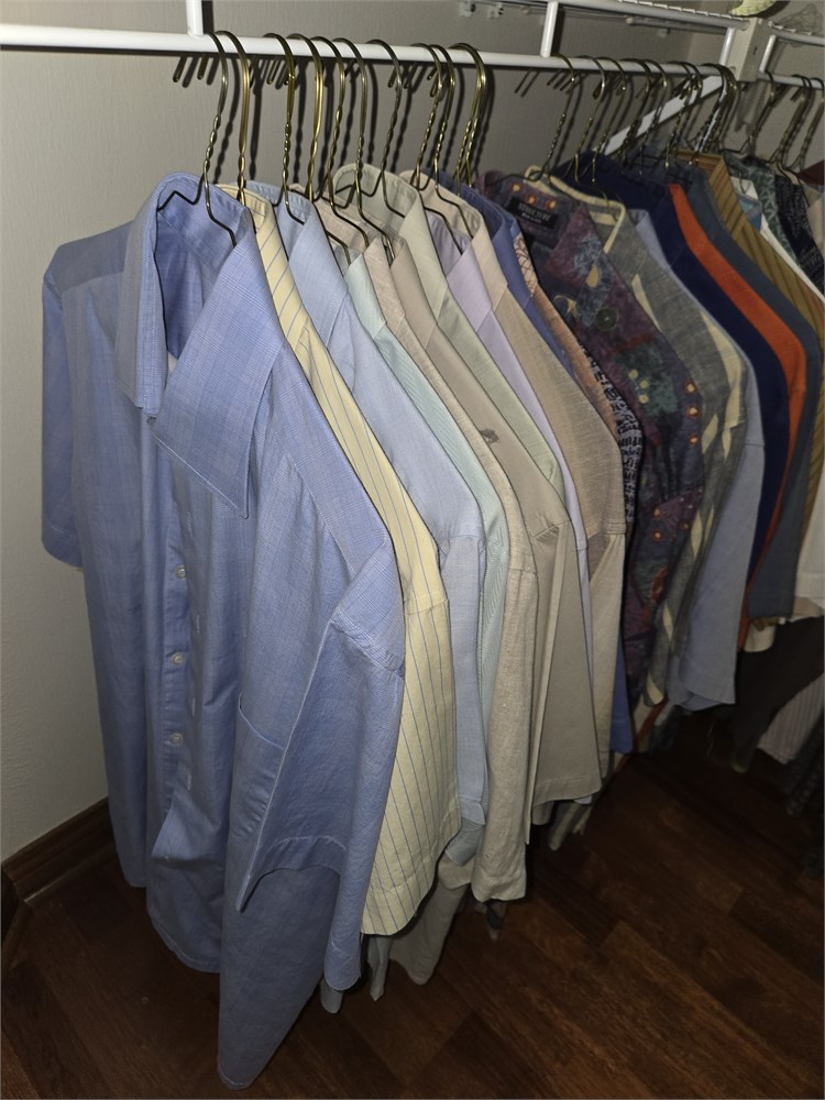 Great Finds Online Auctions - Men's Master Closet Buyout