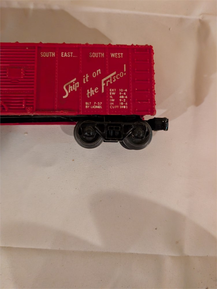 Great Finds Online Auctions - Lionel Lines Model Train Red Plastic Box ...