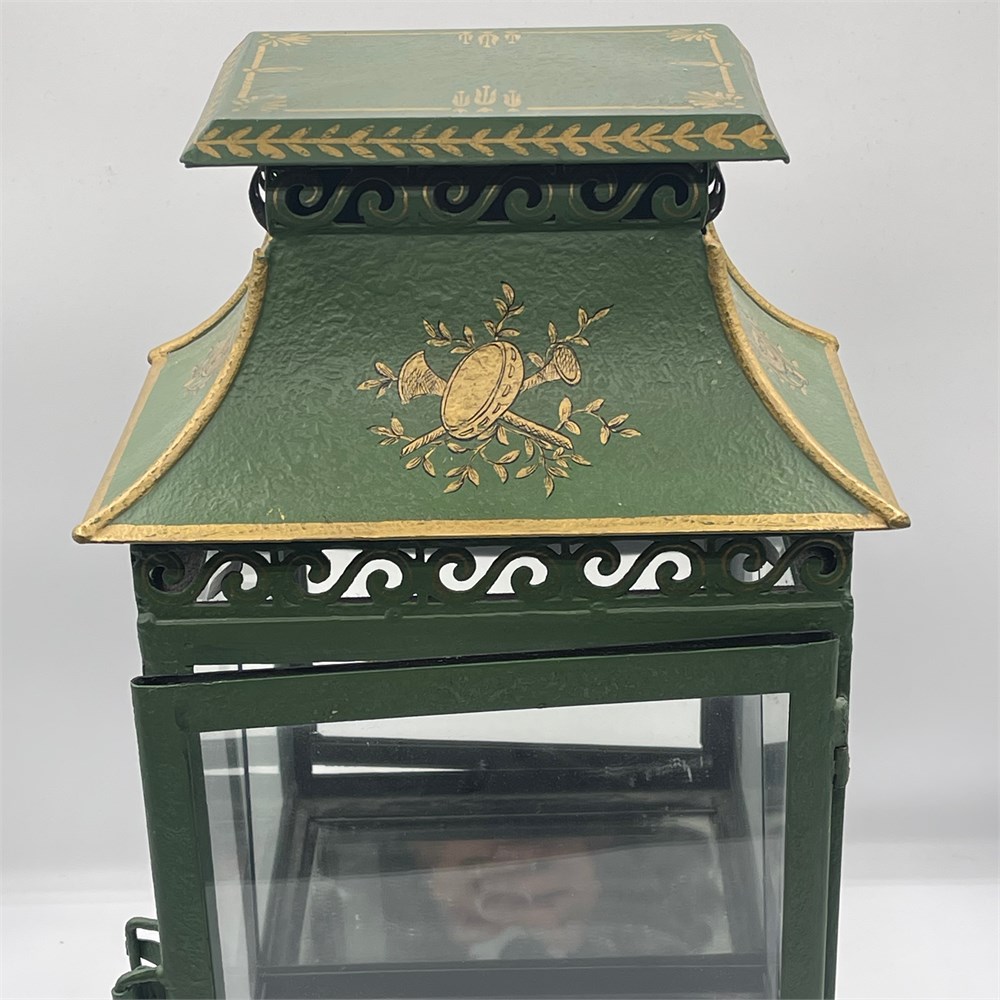 Great Finds Online Auctions - Vintage Decorative Metal & Glass Toile ...