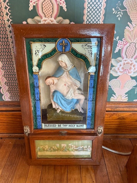 Great Finds Online Auctions - Antique Catholic Last Rites Viaticum Wall ...