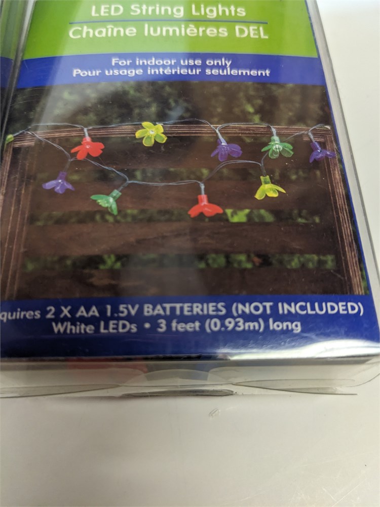 Great Finds Online Auctions - 2 New Patio String Lights