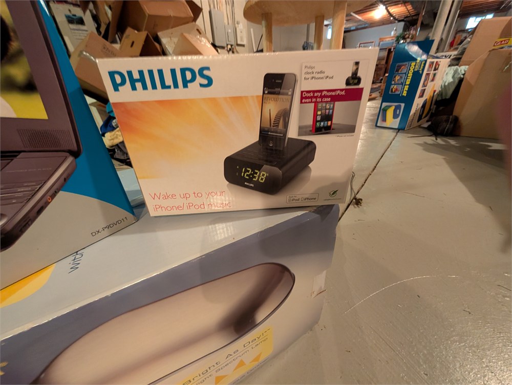 Great Finds Online Auctions - Electronic Lot