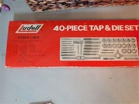 Great Finds Online Auctions - Ludell Tap and Die Set